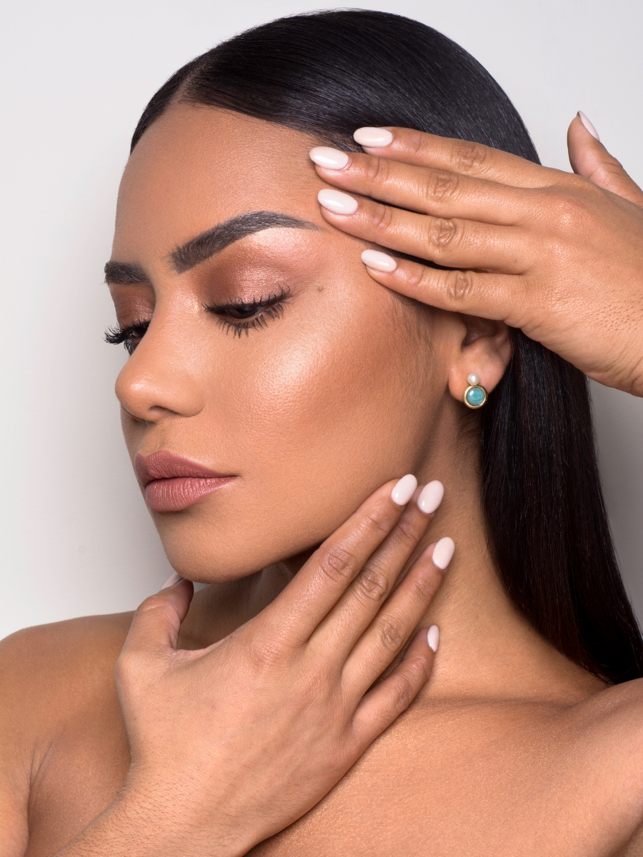 RONLYS ZACARÍAS - NUESTRA FUNDADORA – Dra. Brows