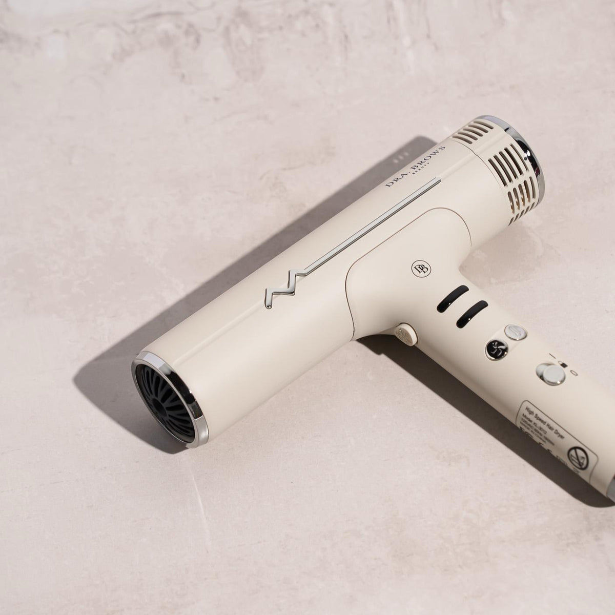 D’BLOWER de DB Beauty – Dra. Brows